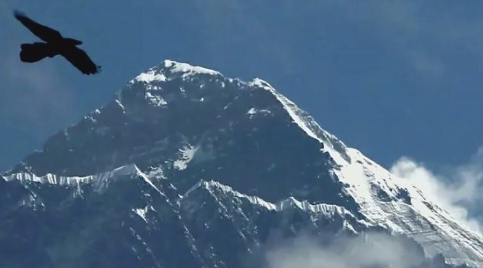 Familia Regia Muere en Accidente de Helicóptero en el Everest | N+