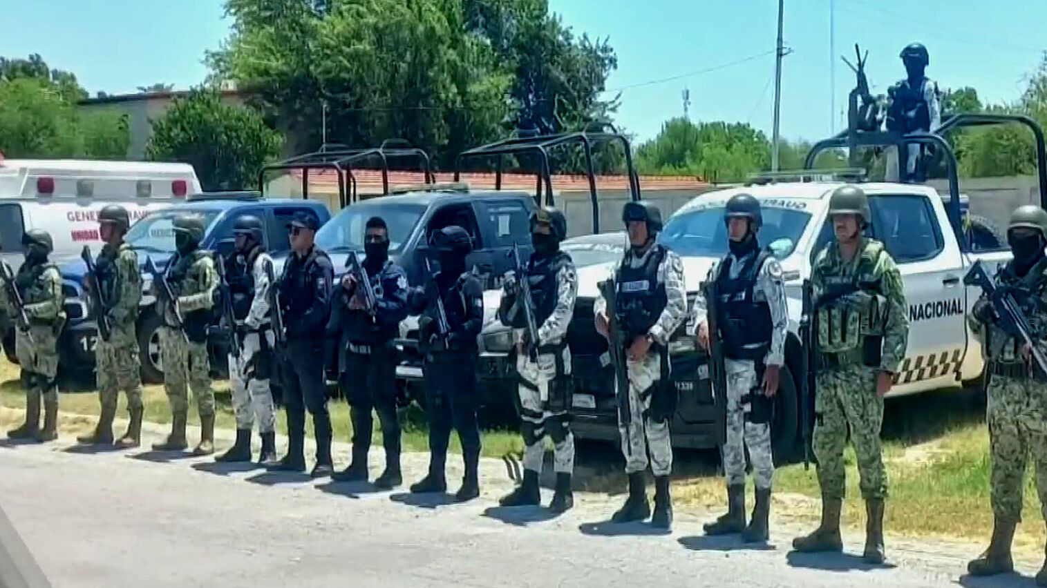 Ejército y Guardia Nacional Patrullan Municipio General Bravo, Nuevo ...